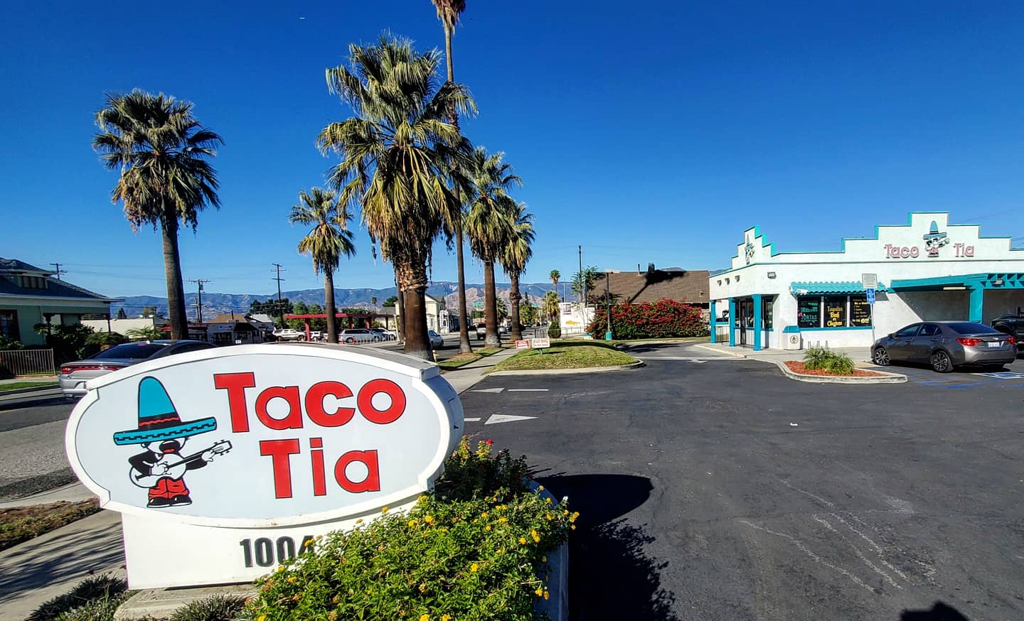 TACO DAY 492/1000 – THE LAST TACO TIA – TACOSLAYERS.COM